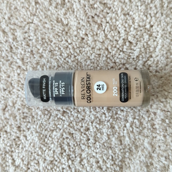 Revlon | Makeup | New Revlon Color Stay Foundation Shade 20 | Poshmark